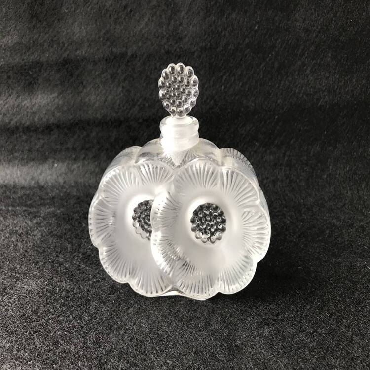 News - The Development of Perfume Bottles